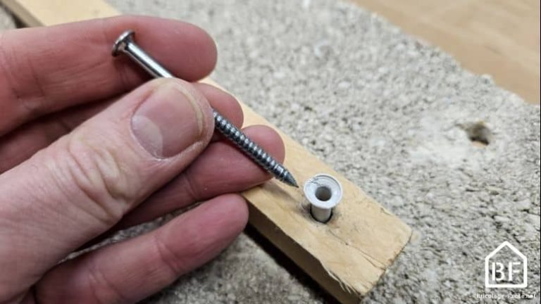Comment enlever une cheville à frapper - Bricolage Facile