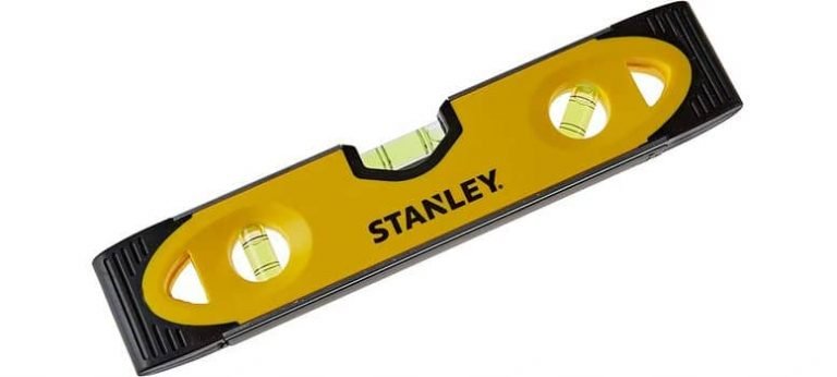 Meilleur Niveau à Bulle : Comparatif & Guide complet 2024