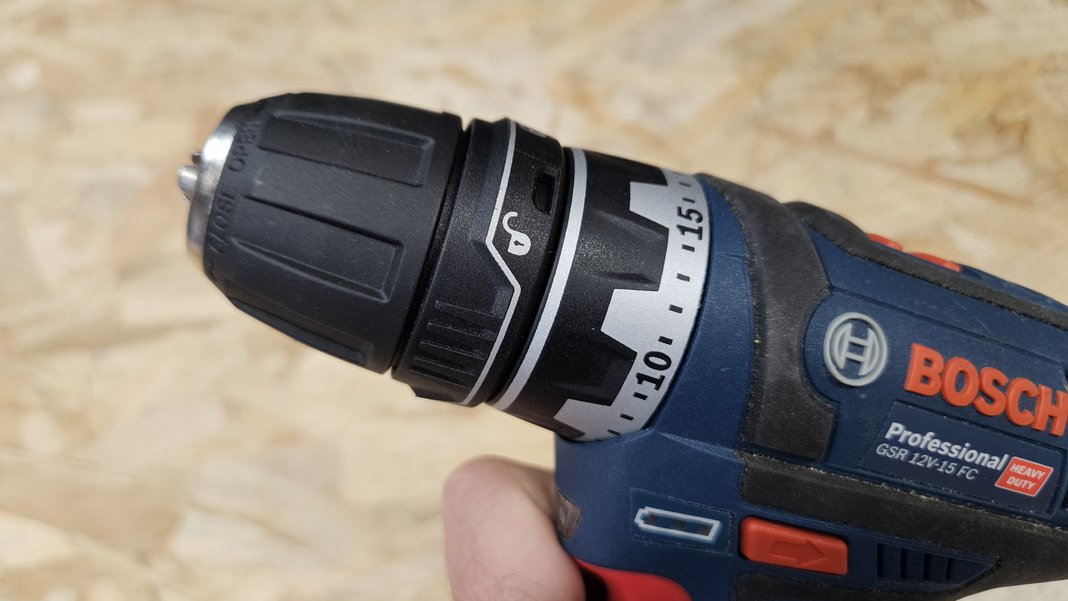 Perceuse visseuse Bosch Pro GSR 12V 15 FC : Test / Avis & Prix