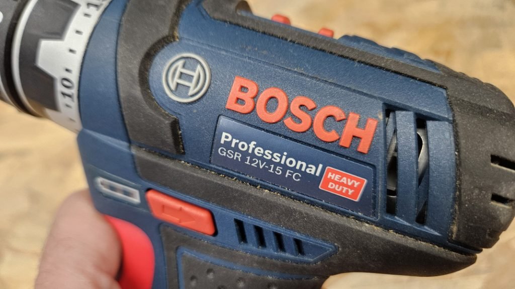 Perceuse visseuse Bosch Pro GSR 12V 15 FC : Test / Avis & Prix