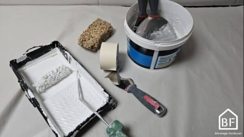 Comment rénover une peinture cloquée - Bricolage Facile