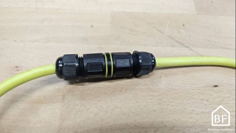 Comment réparer une rallonge électrique extérieure - BF