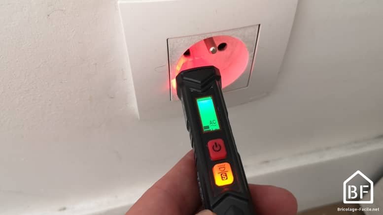 Meilleur Testeur de Tension : Comparatif & Guide 2024